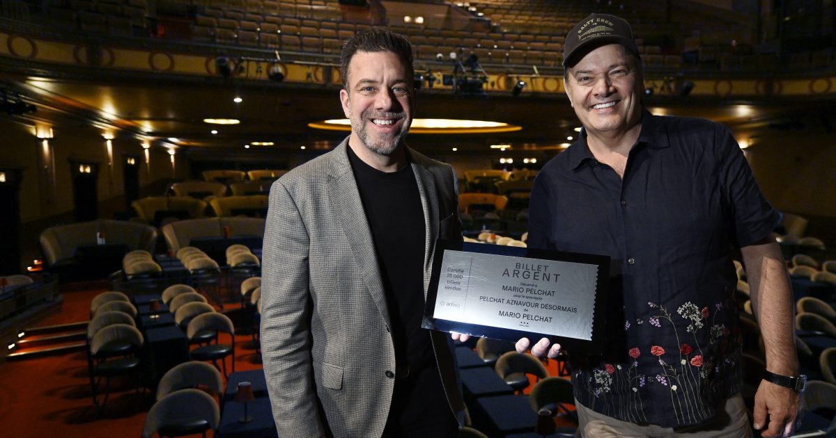 Mario Pelchat reçoit un billet d’argent pour son spectacle… | Gestev